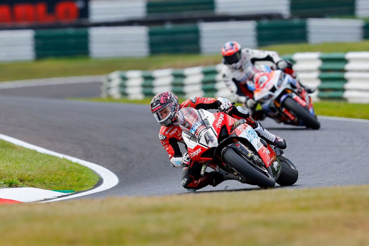Revving Up for Glory: A Sneak Peek at the 2025 British Superbikes Practice at Donington Park ...